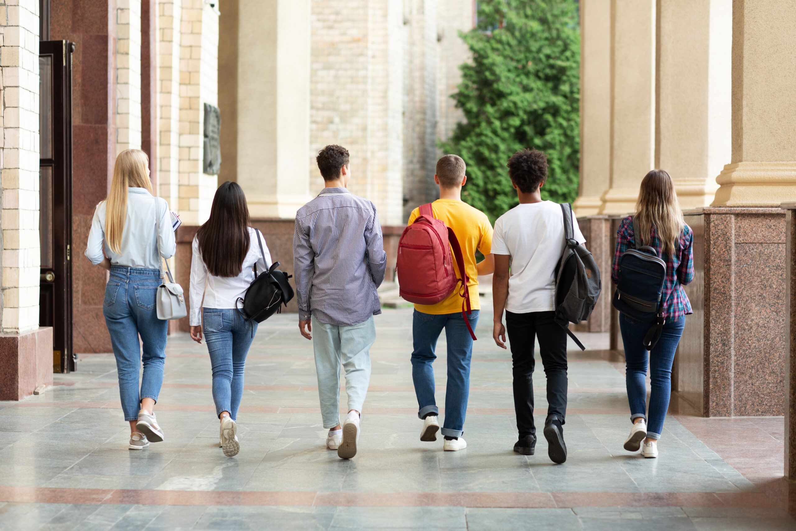 5 Practical Tips for a Smooth High School Experience - CLT Journal